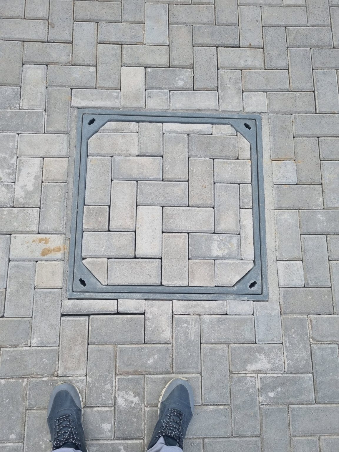 Recessed Cover – Dudhi